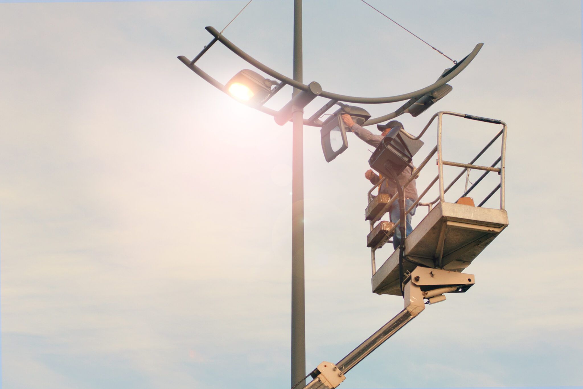 Outdoor Lighting Services - Lighting Service, Inc. LSI Electric